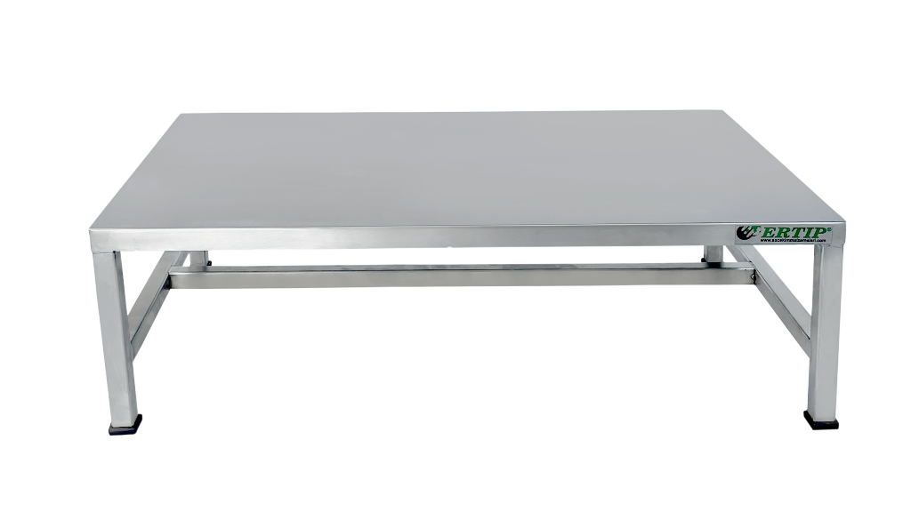 Medical Instruments Table